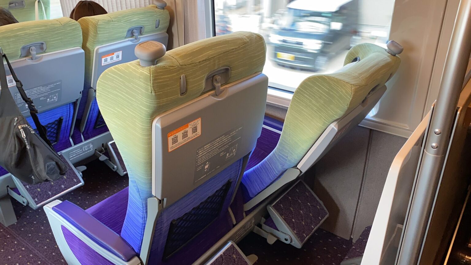 新型特急「ひだ」HC85系 グリーン車の車内・座席徹底紹介 | ドルフィン日記