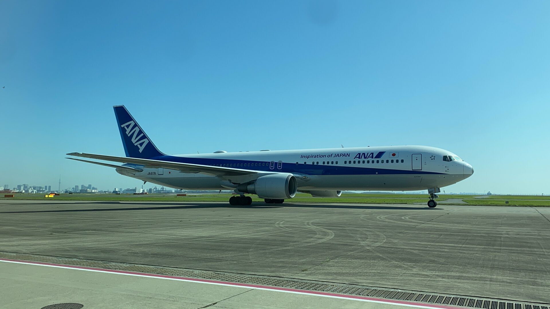 ANAのB767-300ER[763] 国内線・国際線で活躍する機材を徹底紹介！ | ドルフィン日記