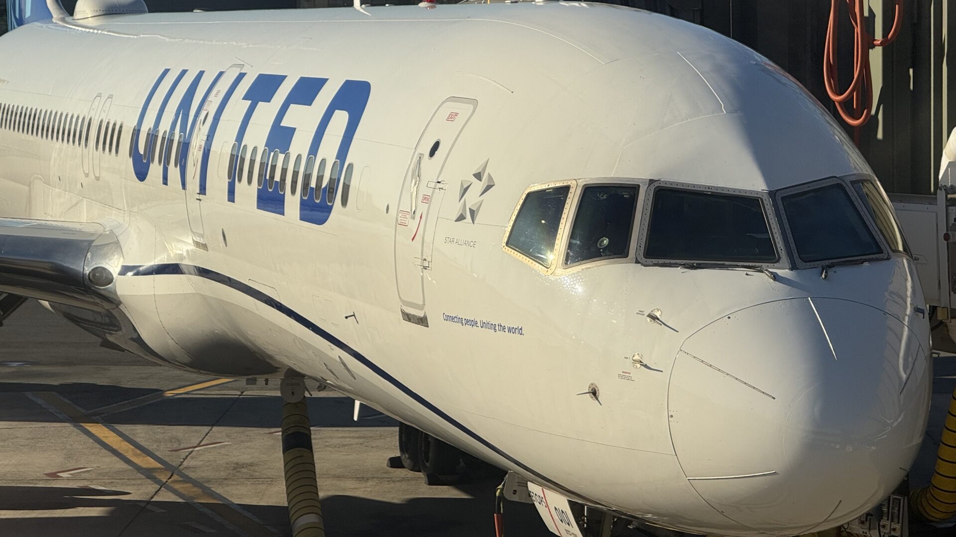 日本では乗ることができない「B757」に乗ってきた ユナイテッド航空B757搭乗記 | ドルフィン日記